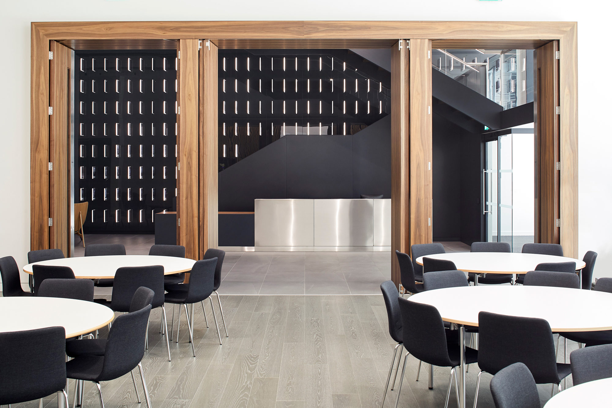 Chicago Booth | The Furniture Practice